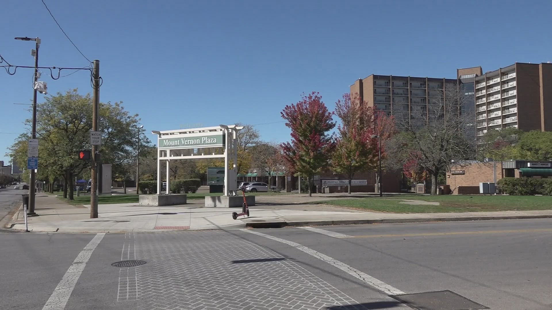 Developer seeks local investors to revitalize Columbus shopping plaza