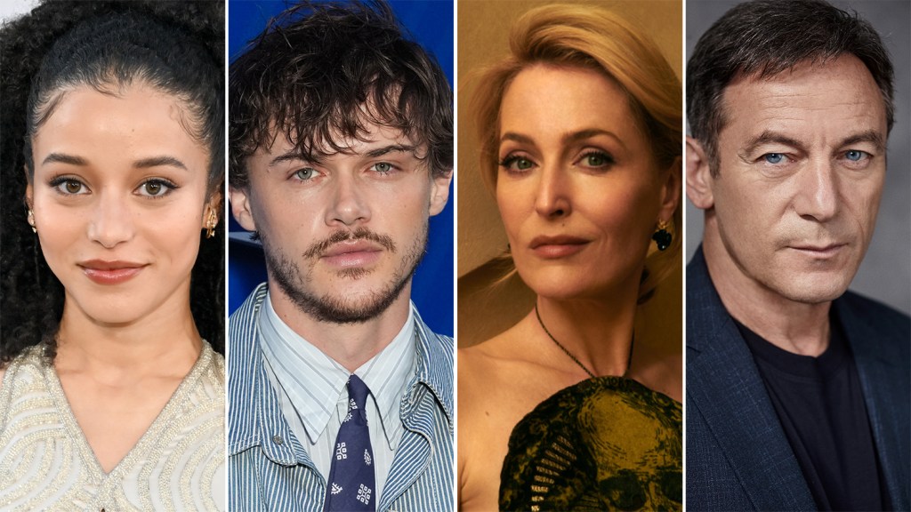 Chase Infiniti, Christopher Briney, Gillian Anderson & Jason Isaacs To ...