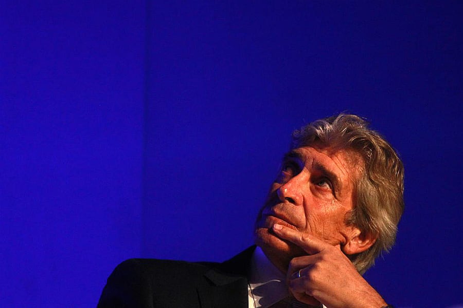 En la ANFP abordan la chance de que Manuel Pellegrini se transforme en ...