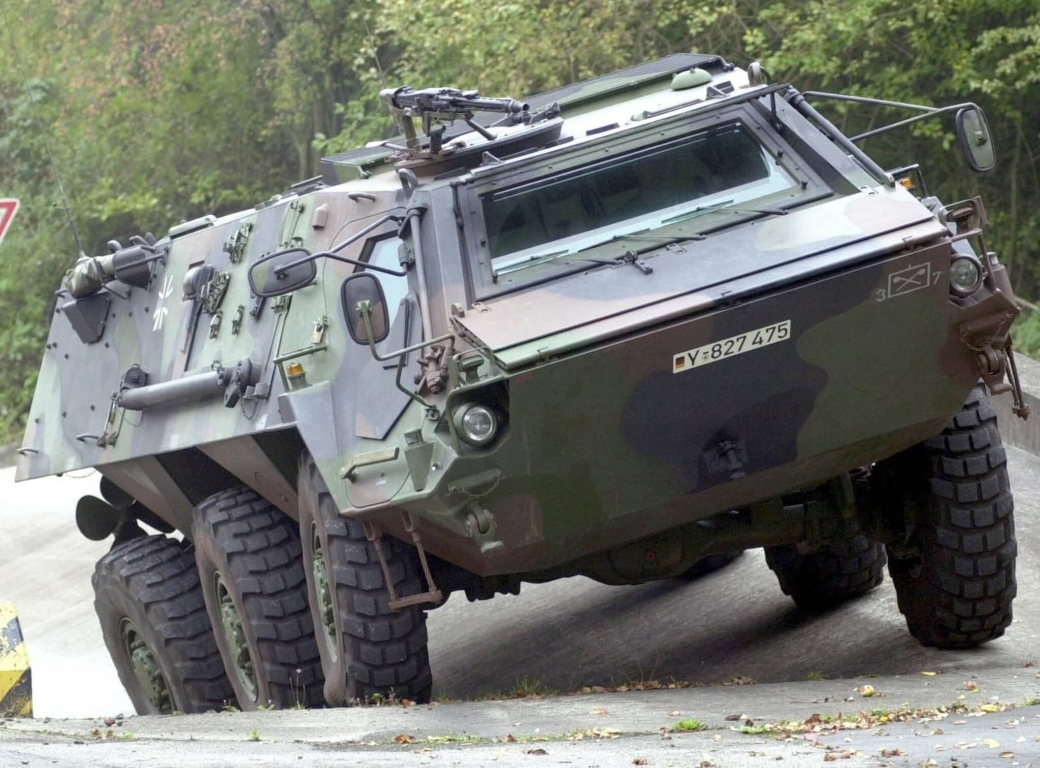 „Fuchs“-Panzer: Niedersachsen und weitere Länder fordern deutschen ...