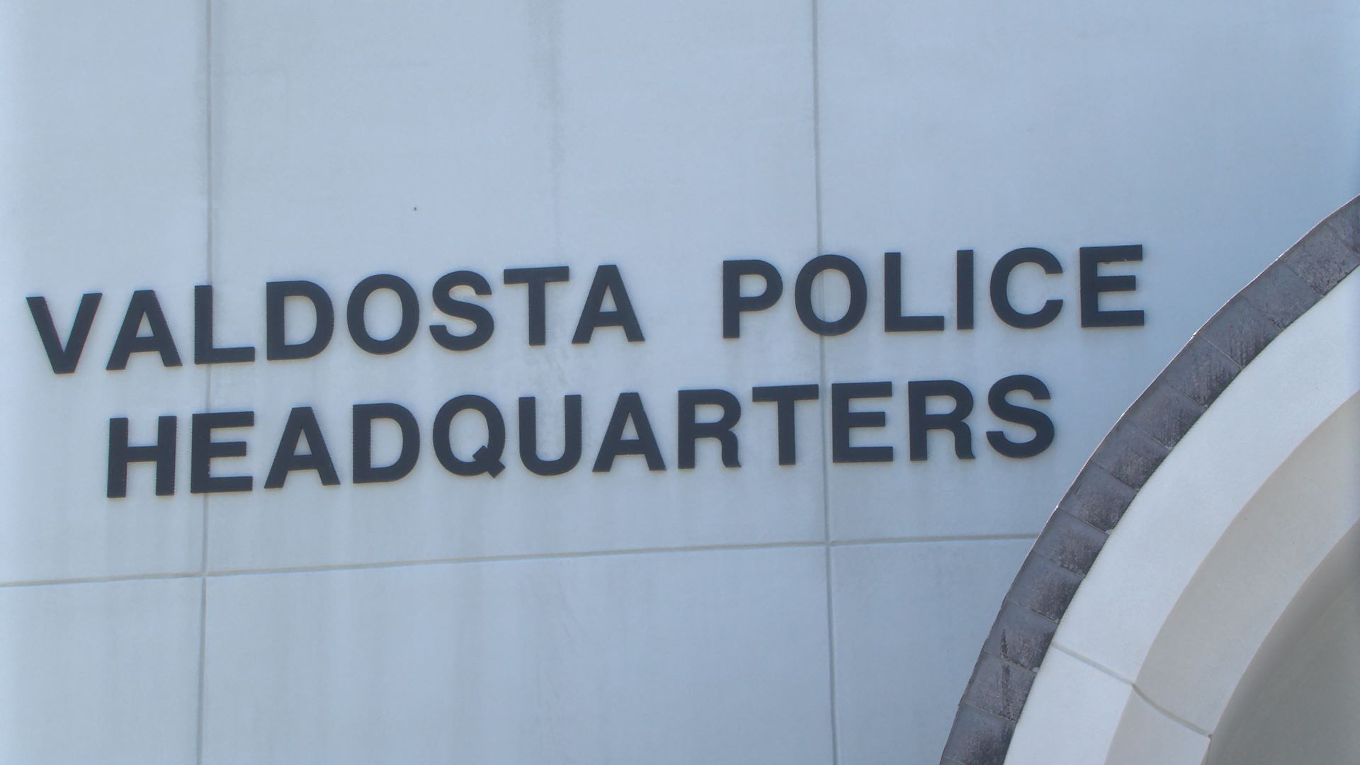 Suspicious vehicle 911 call leads to drug trafficking arrest in Valdosta