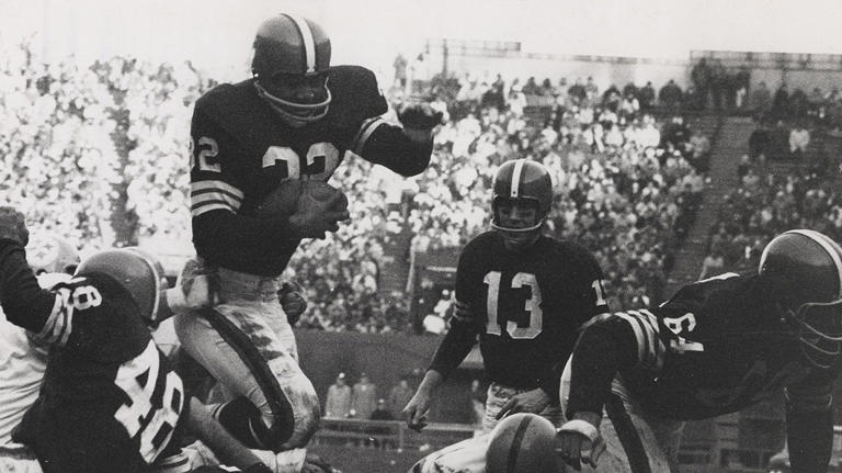 Where Jahmyr Gibbs, David Montgomery rank among best running back ...