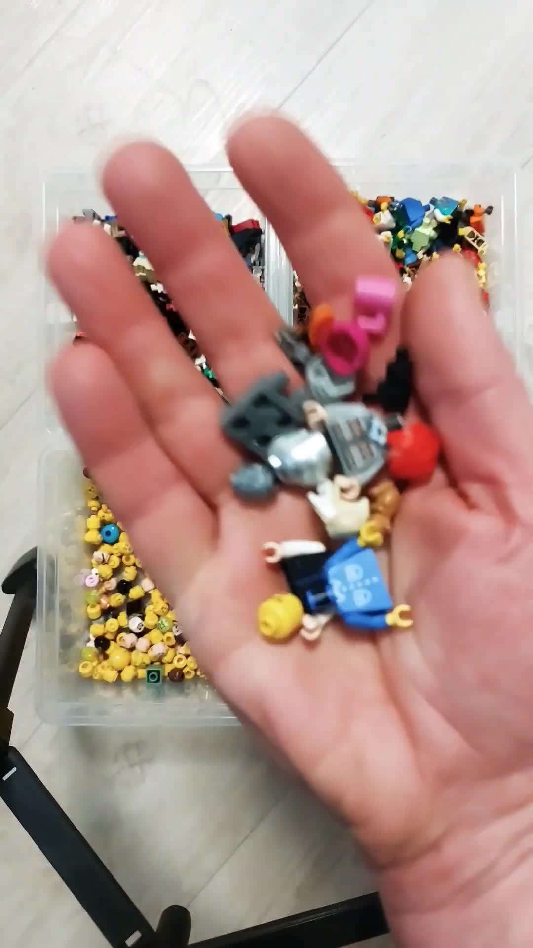 Mini-Miracle: Die zauberhafte Welt der LEGO Minifiguren 😊 ️ ️ #shorts # ...