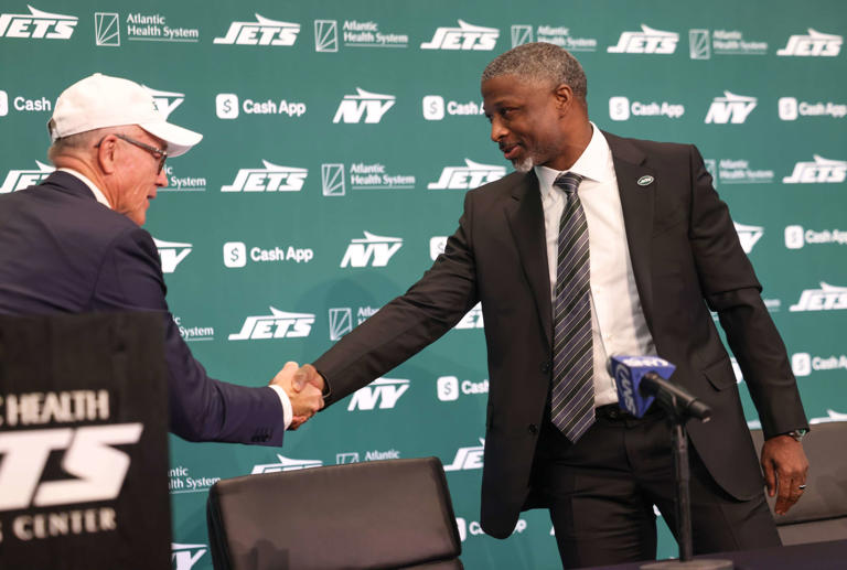 Jets’ Woody Johnson: I still believe in Aaron Glenn, but rips Justin ...