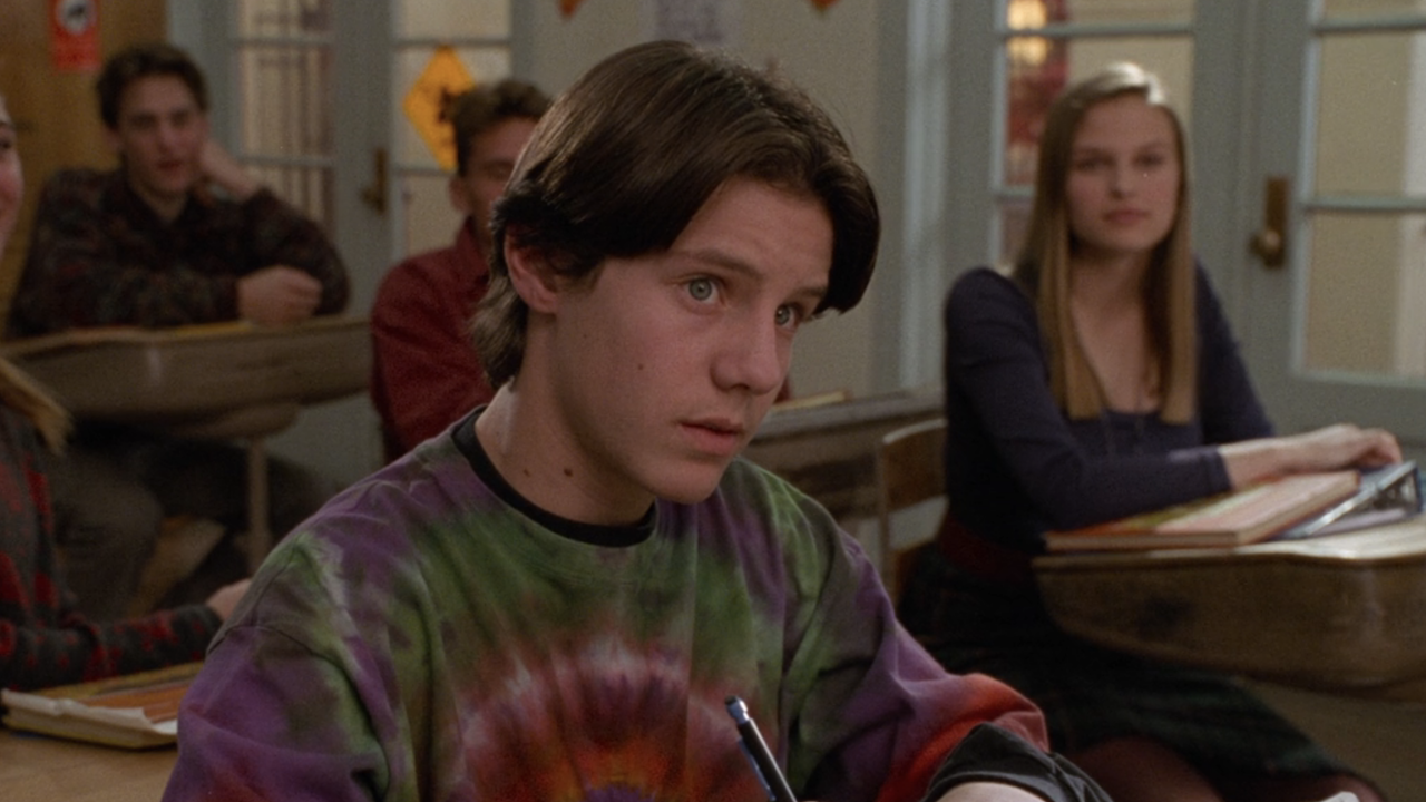 ‘I Was A Mess’: Hocus Pocus Star Recalls Smoking Weed With Omri Katz On ...
