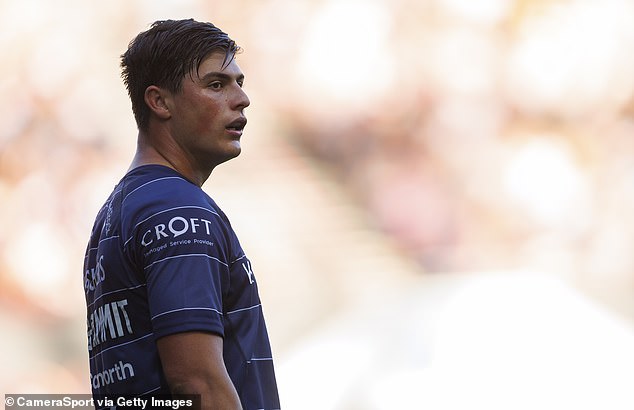 Louis Rees-Zammit and Rhys Carre return to Wales duty