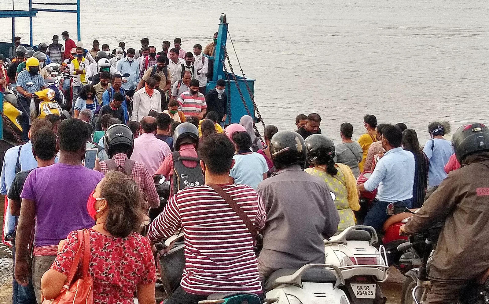Goa Govt privatises 50% of ferry routes, to reduce ₹14 crore in annual ...