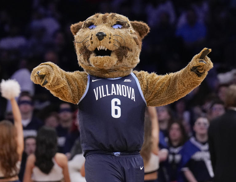 Villanova picked 7th by Coaches