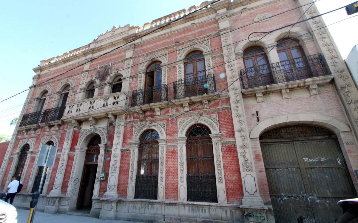 De casa señorial a 'Centro de las Artes'; la famosa 'Casa Faya' de ...
