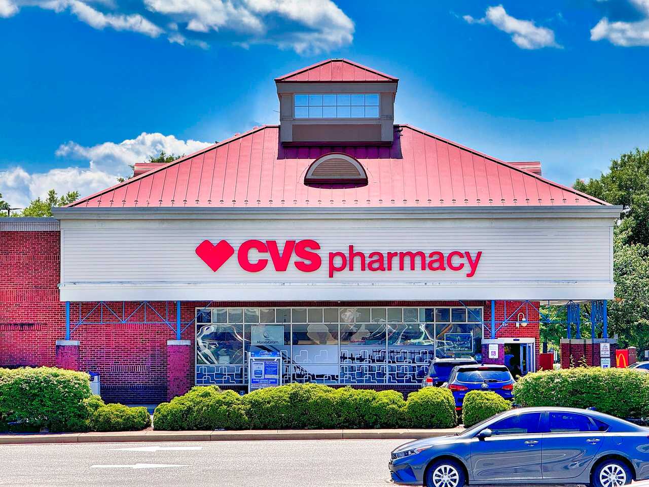 CVS System Outage Delays Prescriptions One Day After Major AWS Meltdown