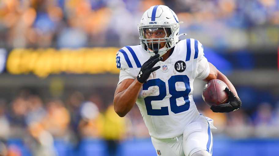 Jonathan Taylor, Christian McCaffrey are Dominating the Top 15 Running ...