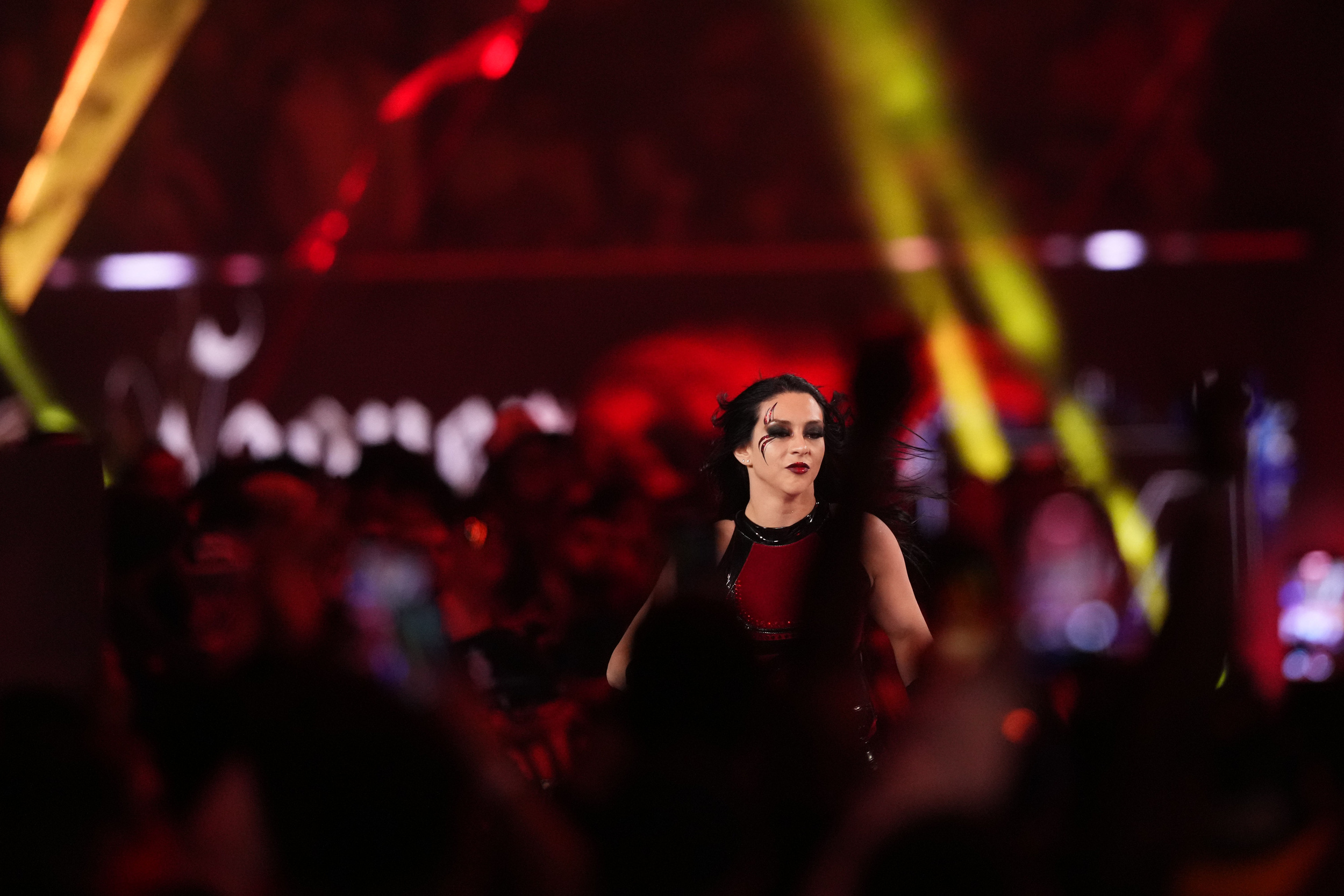 Stephanie Vaquer Sparks Injury Concerns After WWE RAW Match