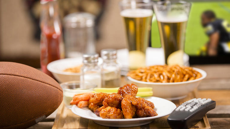 The 1990s Sports Bar Restaurant Chain That Defined Game Days