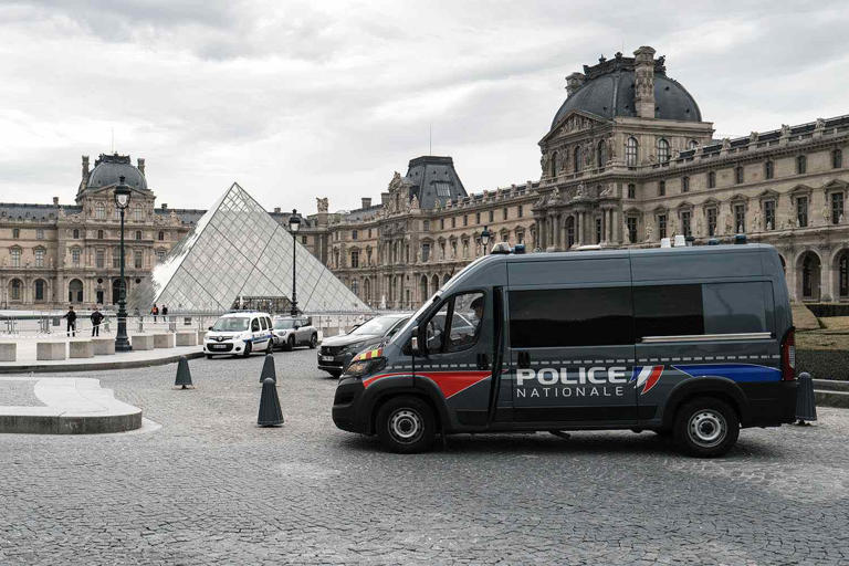 5 New Suspects Arrested in Connection with Louvre Heist as Stolen ...