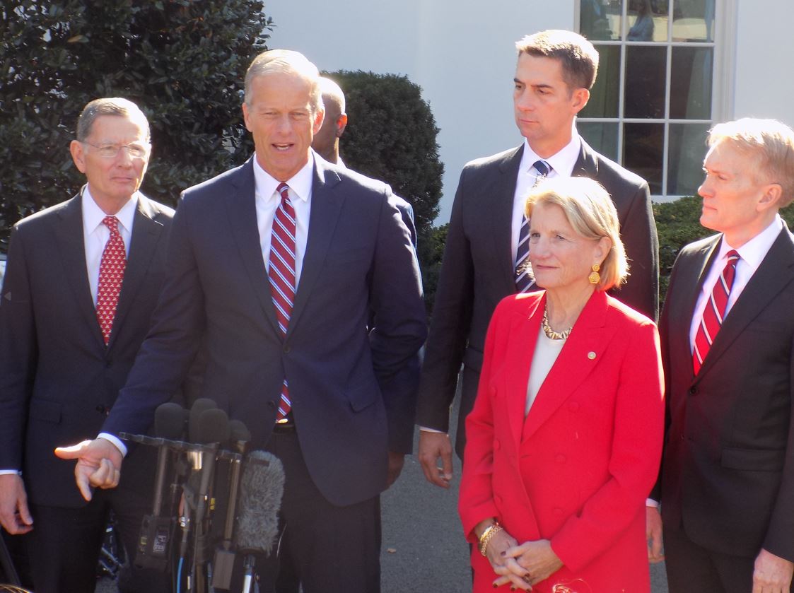 Trump Cheers GOP Senators for Standing Firm Over Government Shutdown