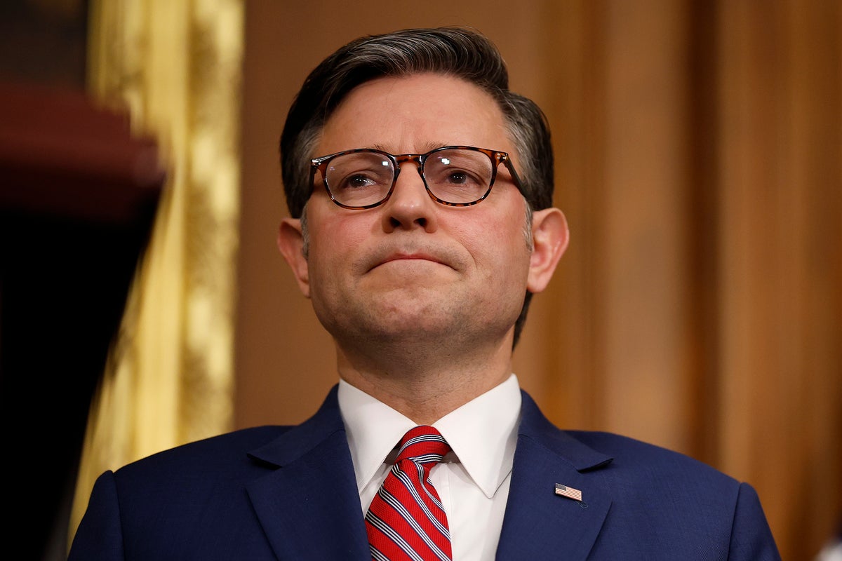 Arizona sues to force House Speaker Mike Johnson to swear in new rep ...