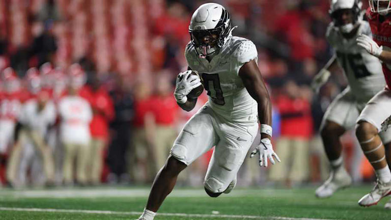 Oregon Running Back Jordon Davison Describes Chemistry With Dierre Hill Jr.