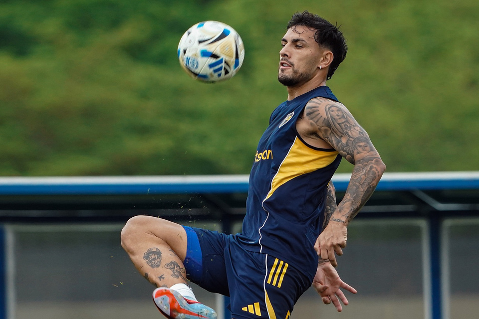 Paredes corre riesgo de no jugar el Superclásico