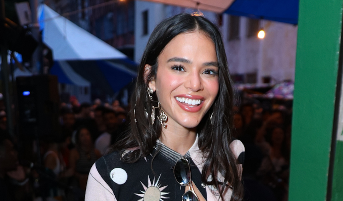 Esse Adidas Samba verde-colegial de Bruna Marquezine é tão chique e confortável que vai ser a ...