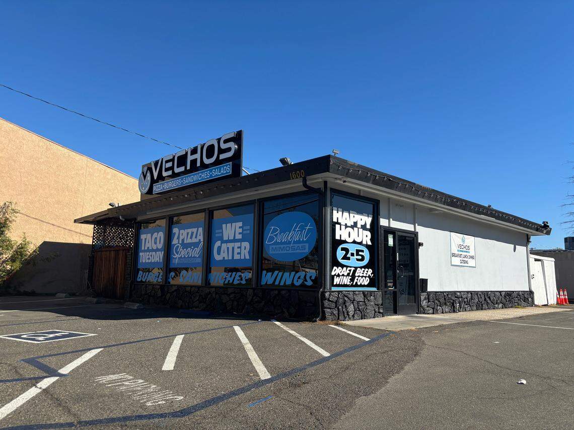 Birria taco shop set to open in former Vechos Eatery building in Arden ...