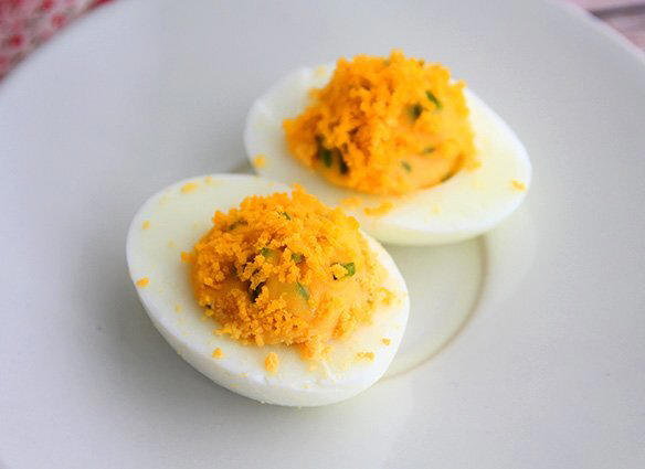 Mimoza yumurtası (hızlı ve kolay)