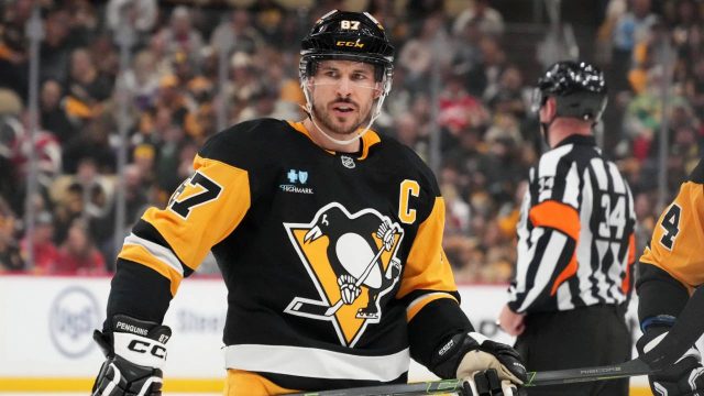 Walman scores OT winner as Oilers beat Senators