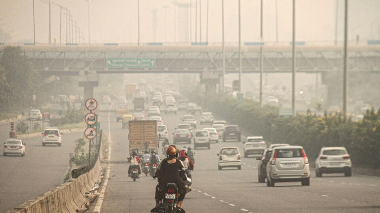 AQI today LIVE Updates: Not Delhi, this Haryana's city records worst ...