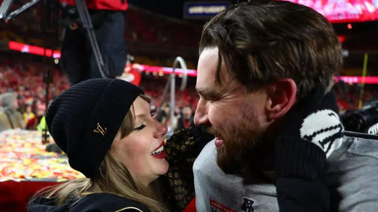 Travis Kelce’s kind gesture with Taylor Swift moves little boy to tears ...