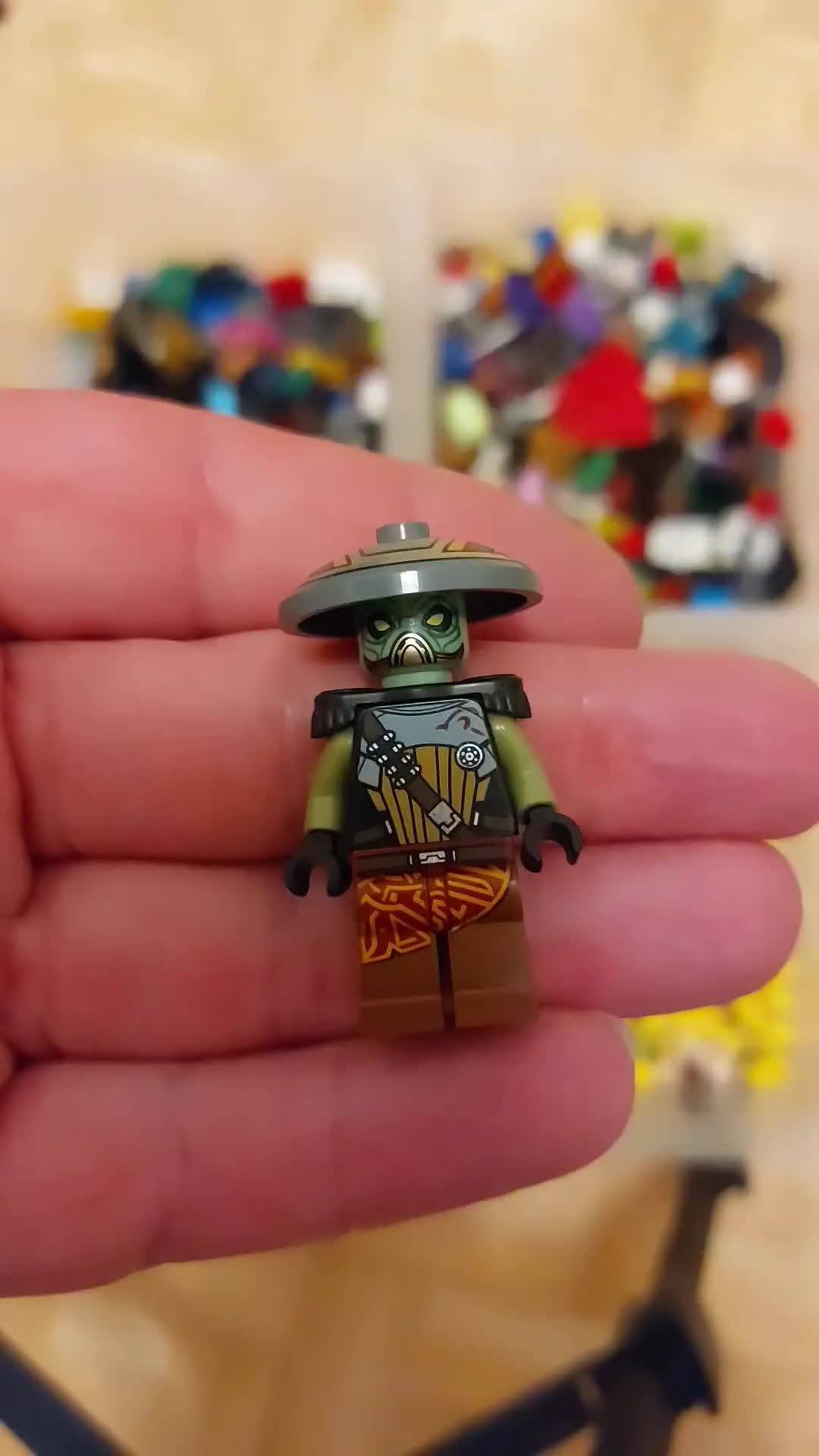 Unleash the blocky chaos: Insane LEGO minifigure duel! #shorts