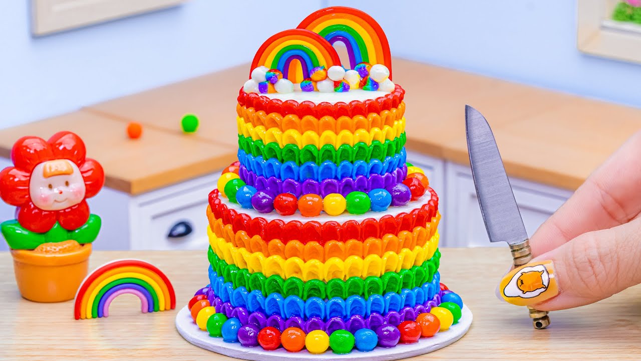 Buttercream Rainbow Cake: Easy and Beautiful