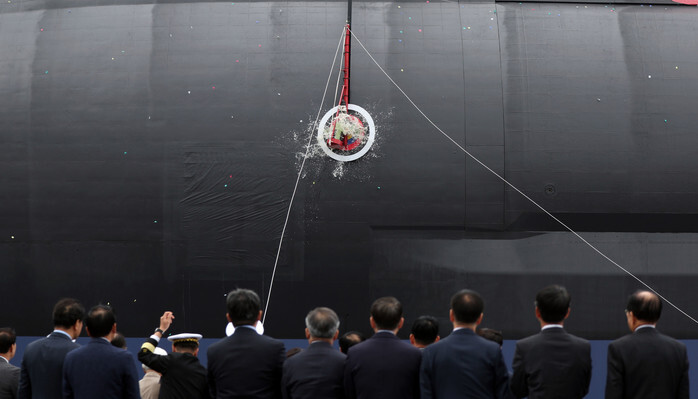 1st 3,600-ton naval attack submarine launched
