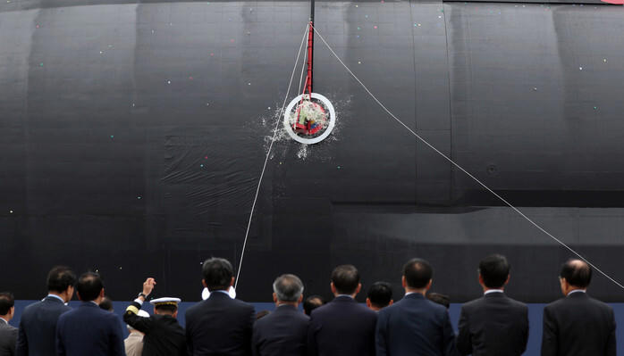1st 3,600-ton naval attack submarine launched