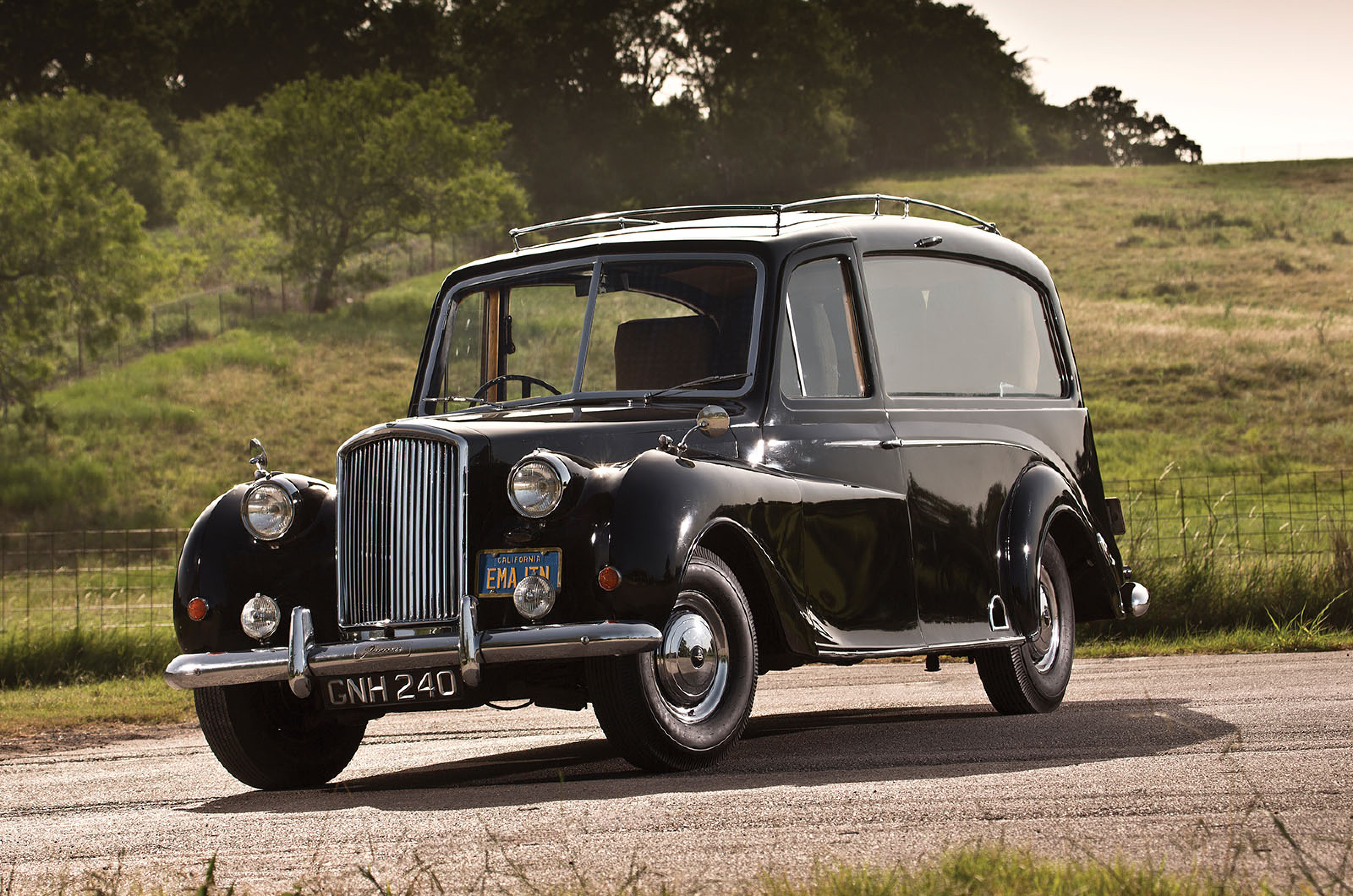 22 classic hearses