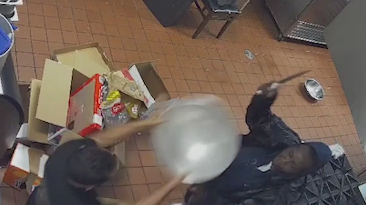 Video: owner survives violent knife attack at San Francisco restaurant