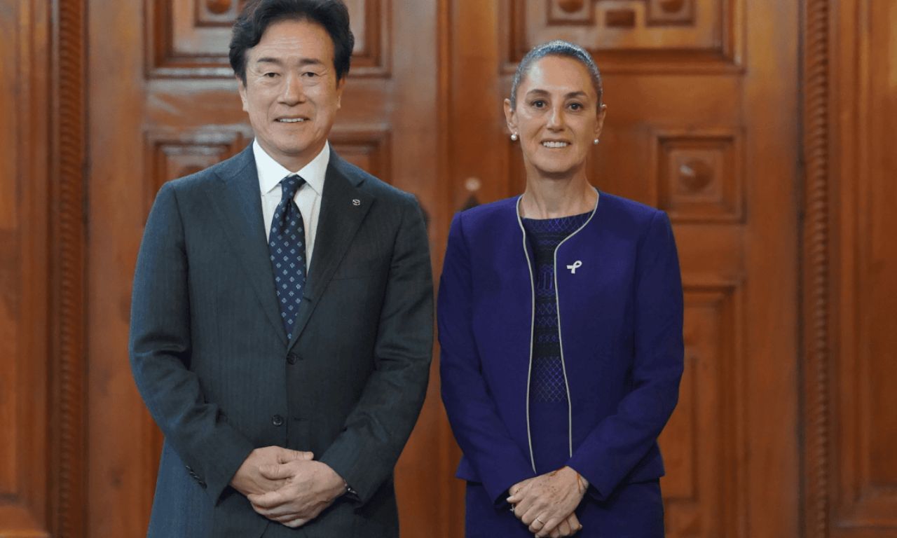 Claudia Sheinbaum recibe a CEO mundial de Mazda: "La economía está fuerte"