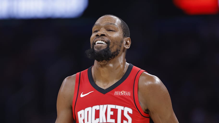 Social Media Reacts to Rockets Falling to Thunder in Season Opener
