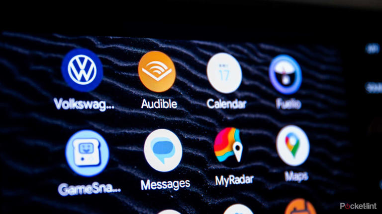 4 Android Auto apps that make my road trips so much better.