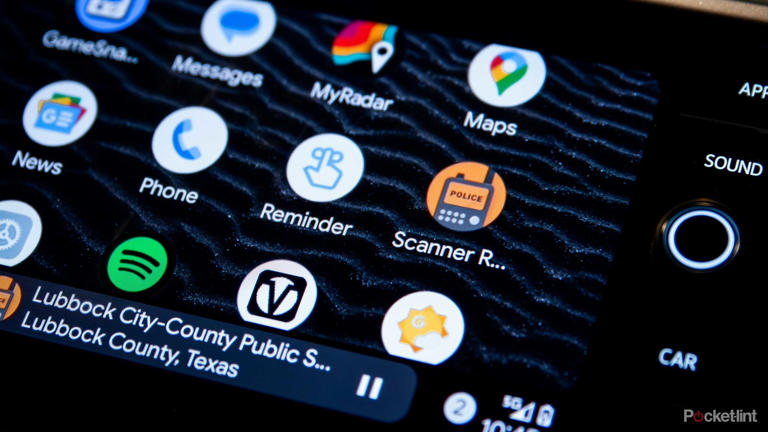 4 Android Auto apps that make my road trips so much better.