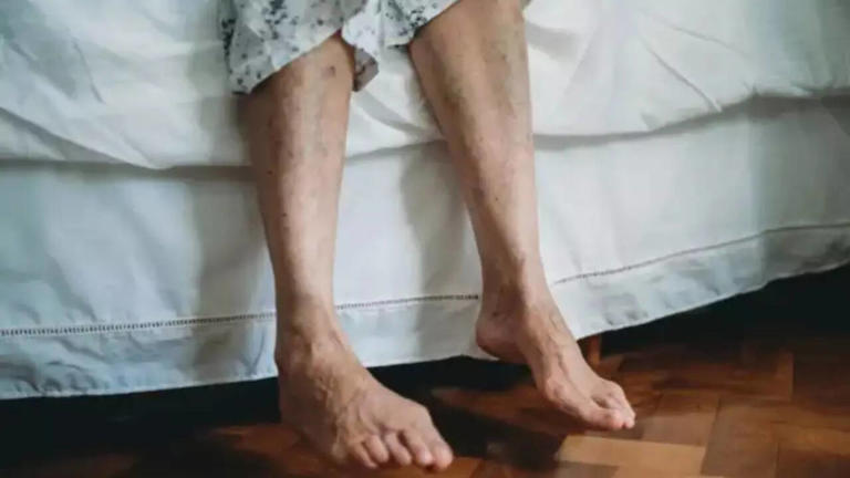 Not in your brain, top neurosurgeon explains how dementia can start ‘in ...