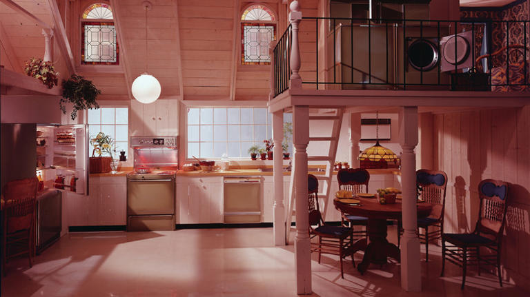 12 Quirky '80s Kitchens That Will Take You Back In Time