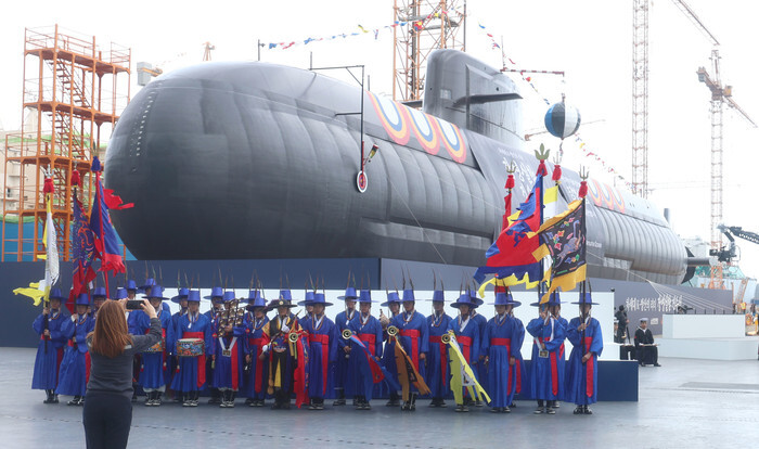 1st 3,600-ton naval attack submarine launched