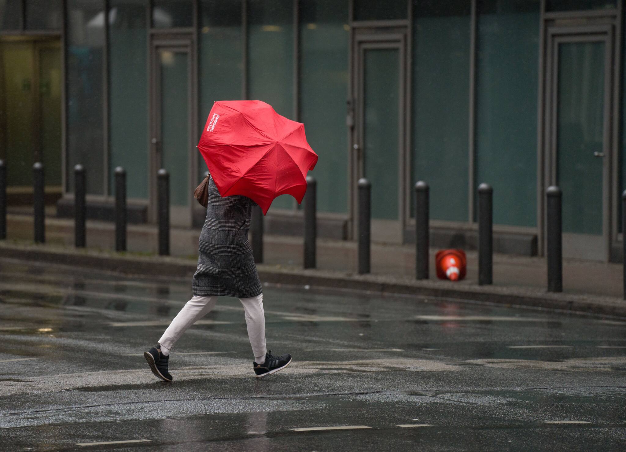 Herbststurm bringt Sturmböen und Regen nach Deutschland