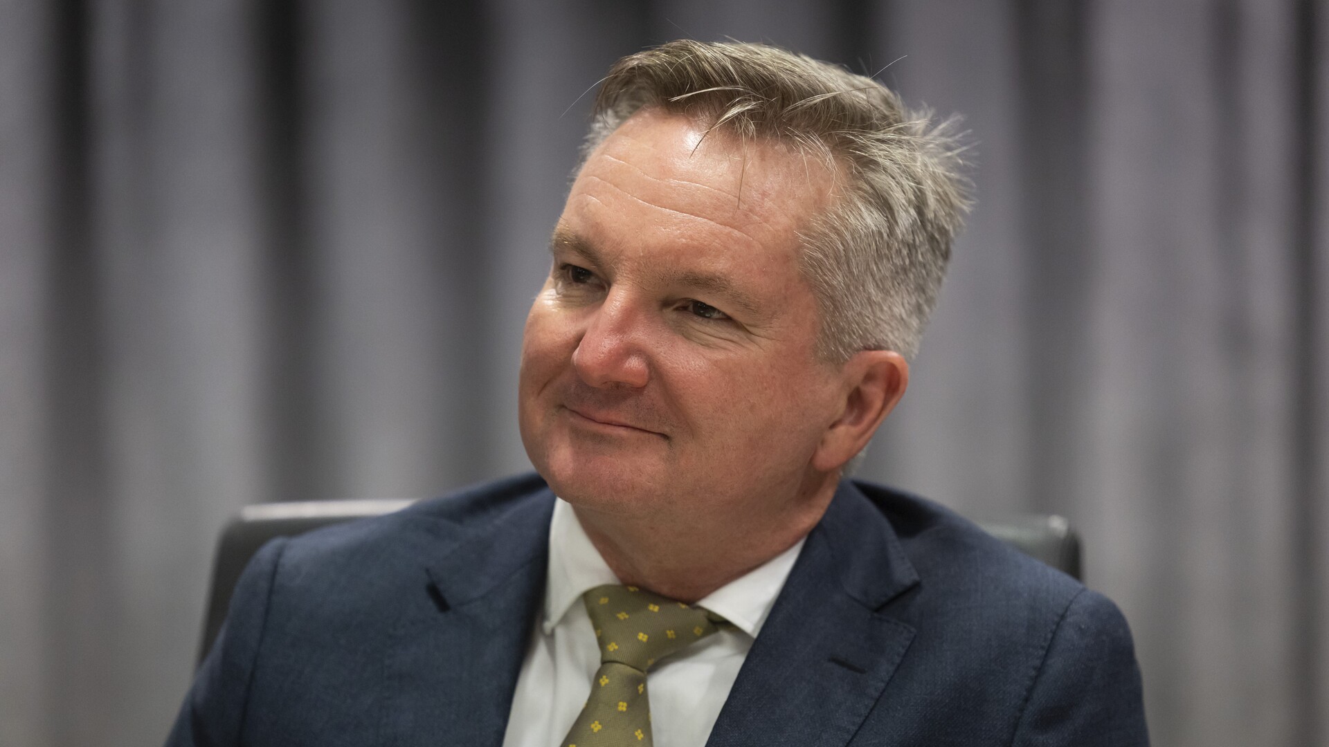 Chris Bowen’s energy policy slammed as a ‘slow motion train wreck’