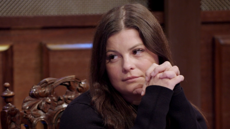 Role zrádce ji požírala. Ulevilo se mi, říká Bára. Ve hře přečetla ...