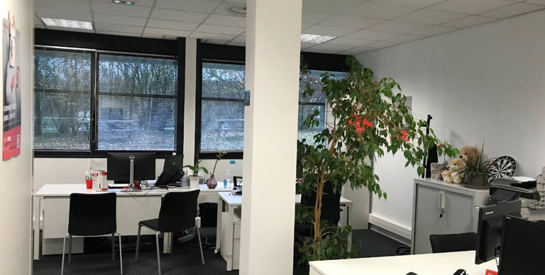 Santé : Adecco Medical recrute 790 professionnels en Bourgogne-Franche ...