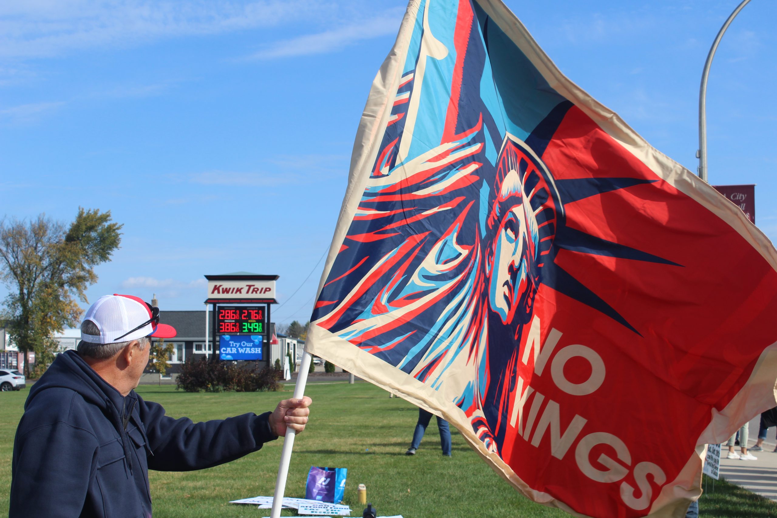 Rural Minnesotans Join Nationwide ‘No Kings’ Protests