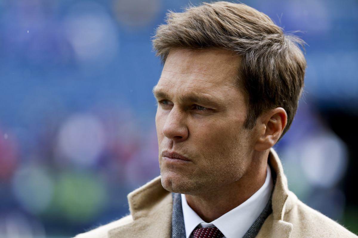 NFL Legend Tom Brady 'Praying' for Former Teammate on Tuesday