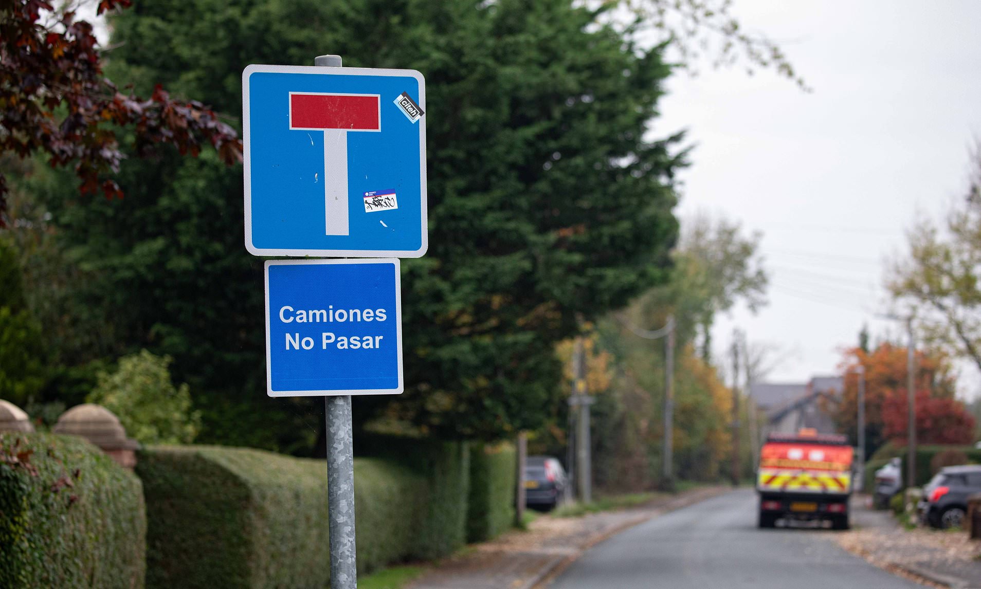 Frustrated villagers put up road signs in Spanish in bid to warn off ...