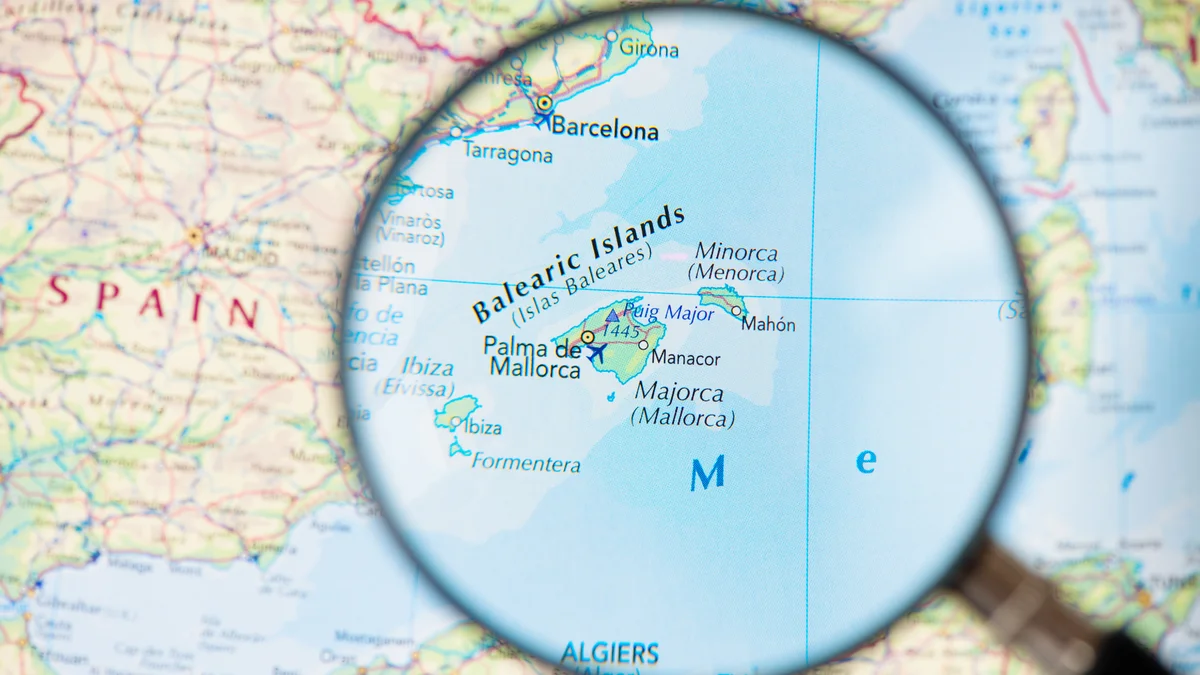 ¿Por qué en Menorca se habla catalán con acento británico? este es el ...