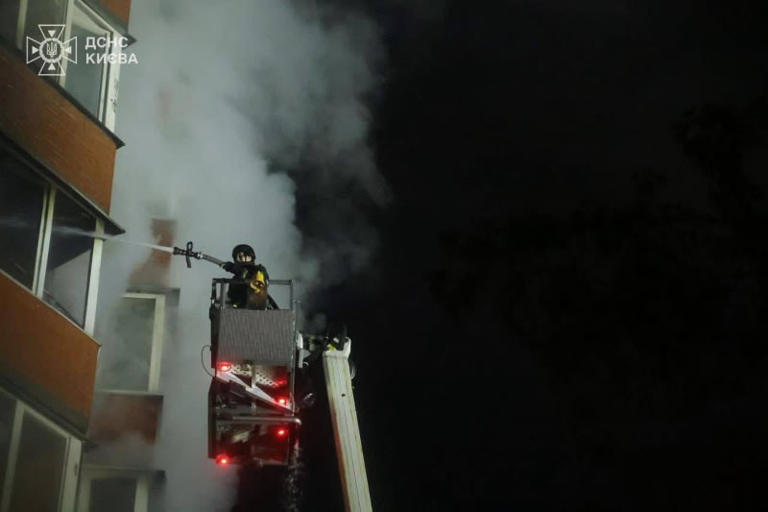 Russia massively strikes Kyiv, Zaporizhzhia, and Poltava region ...